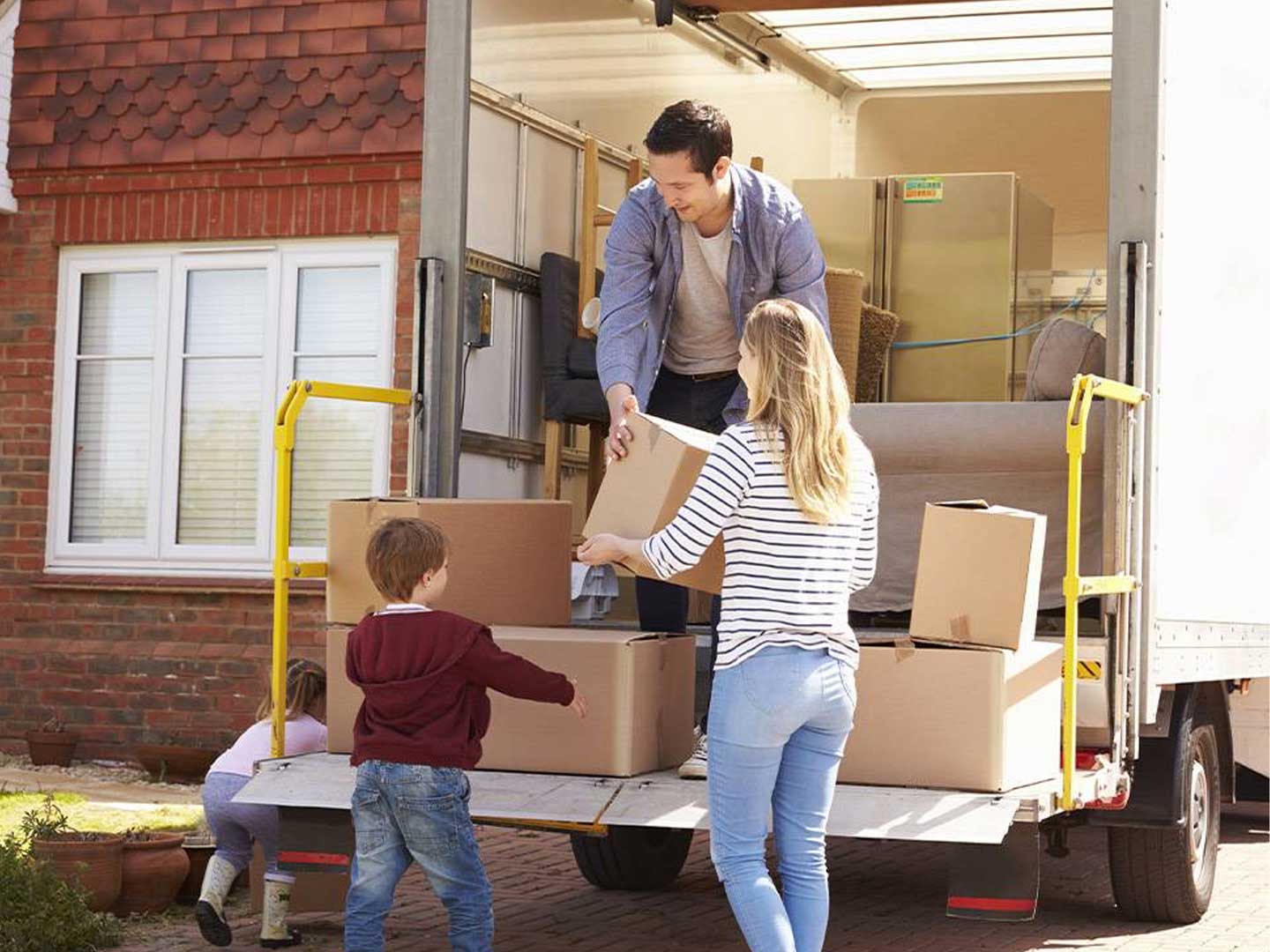 5 Useful Moving Day Tips to Make Your Easier